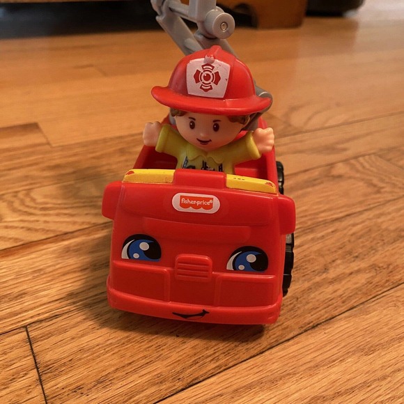Fisher-Price | Toys | 28 Fisher Price Little People Rescue Firetruck ...